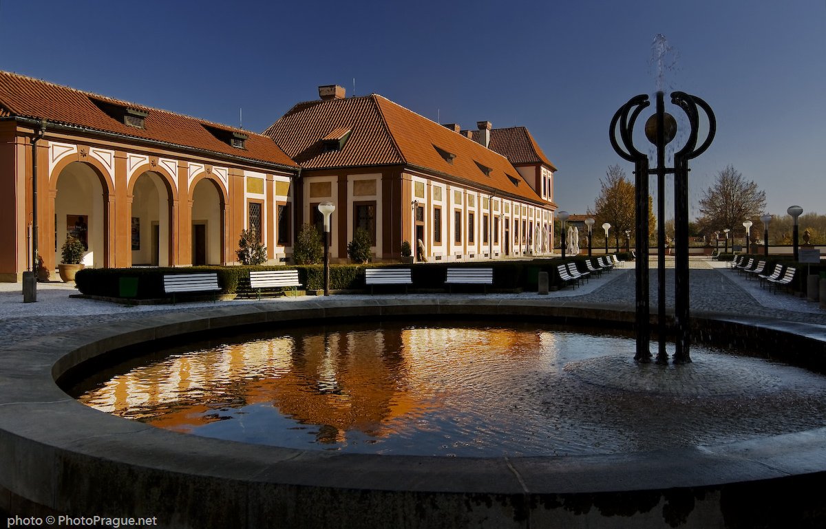 Il castello di Troja | Avantgarde Prague